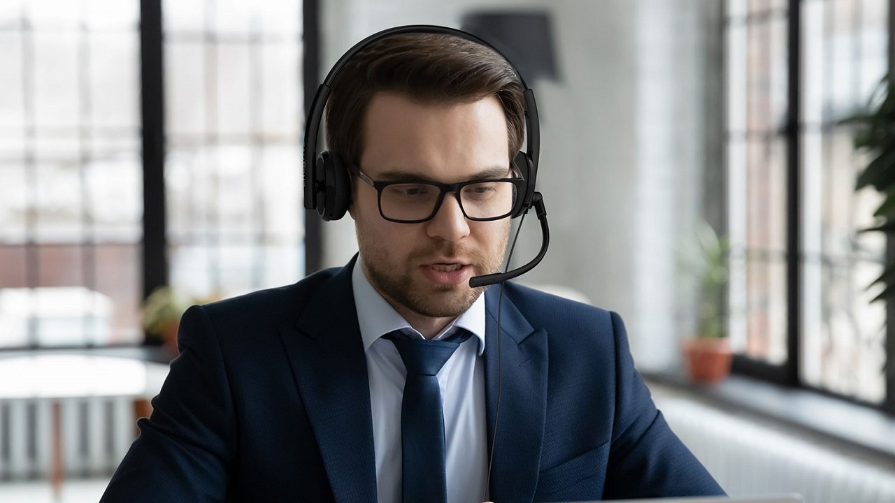 Creative HS-220 – zestaw słuchawkowy Plug and Play do biura i Call Center