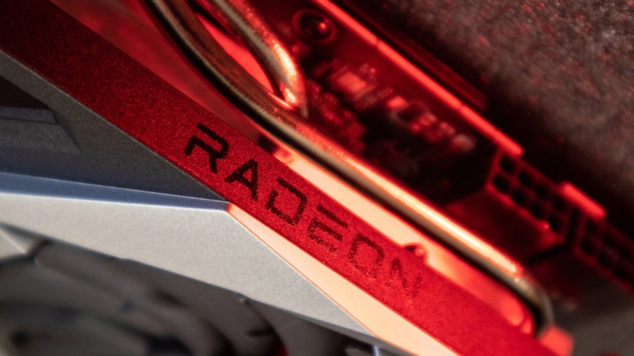 AMD podobno szykuje Radeona z gigantyczną pamięcią. RTX 5090 ma się ...